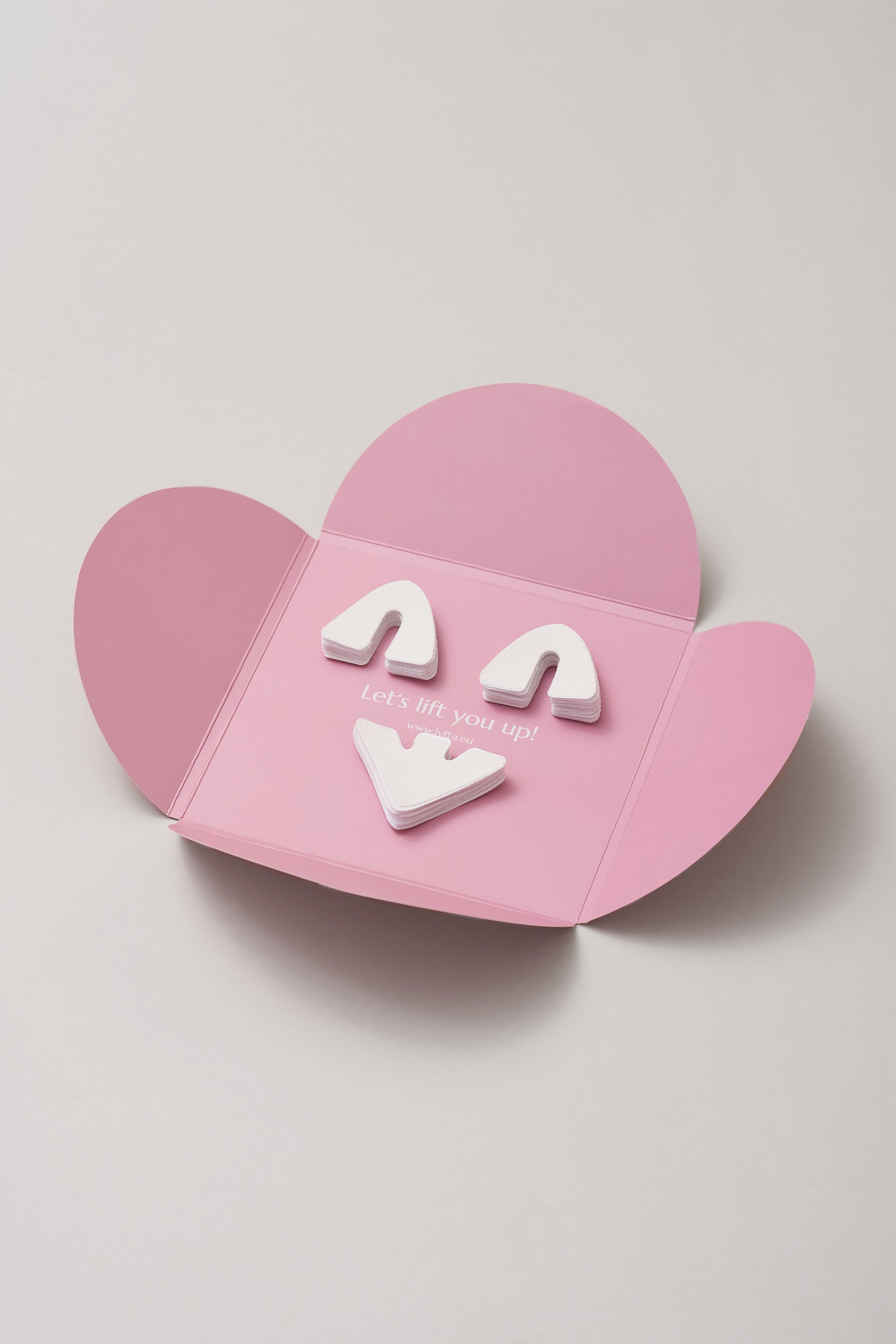 Ready-to-use kinesiotape patches designed for your face. – Lyfta